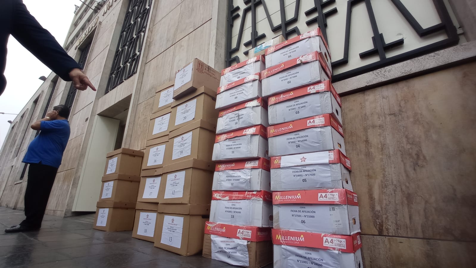 EL APRA VUELVE, OFICIALMENTE; SIEMPRE ESTÁ EN EL CORAZÓN DEL PUEBLO ...